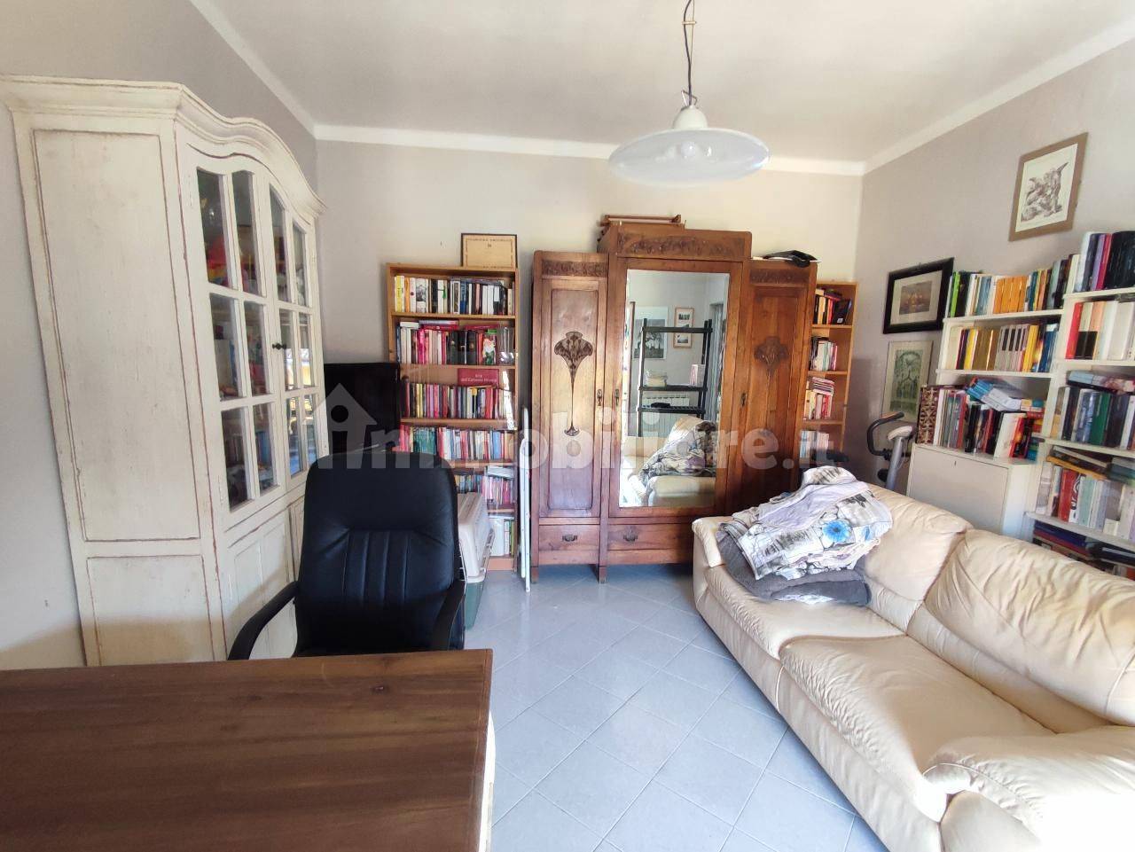 Bilocale via Manini 54, Centro, Cremona