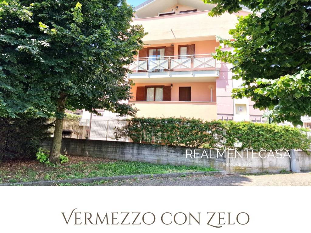 Vendita Villa a schiera in via Visconti Vermezzo con Zelo. Ottimo stato ...