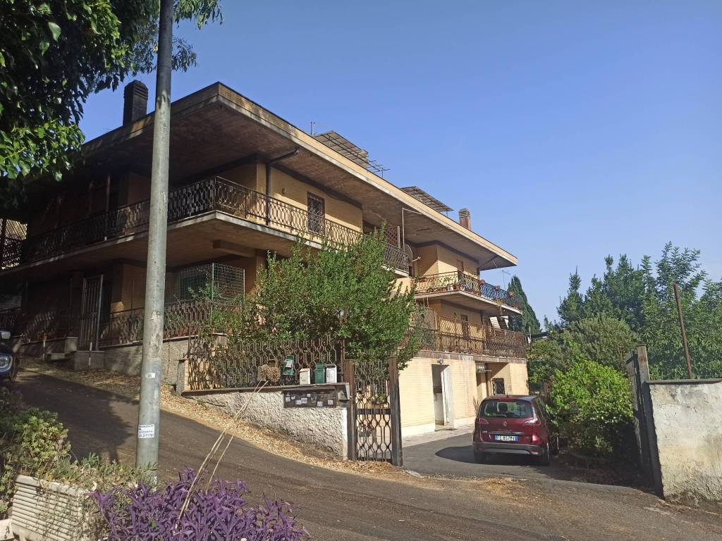 Vendita Appartamento Roma. Monolocale in via Guido Guida 30 ...