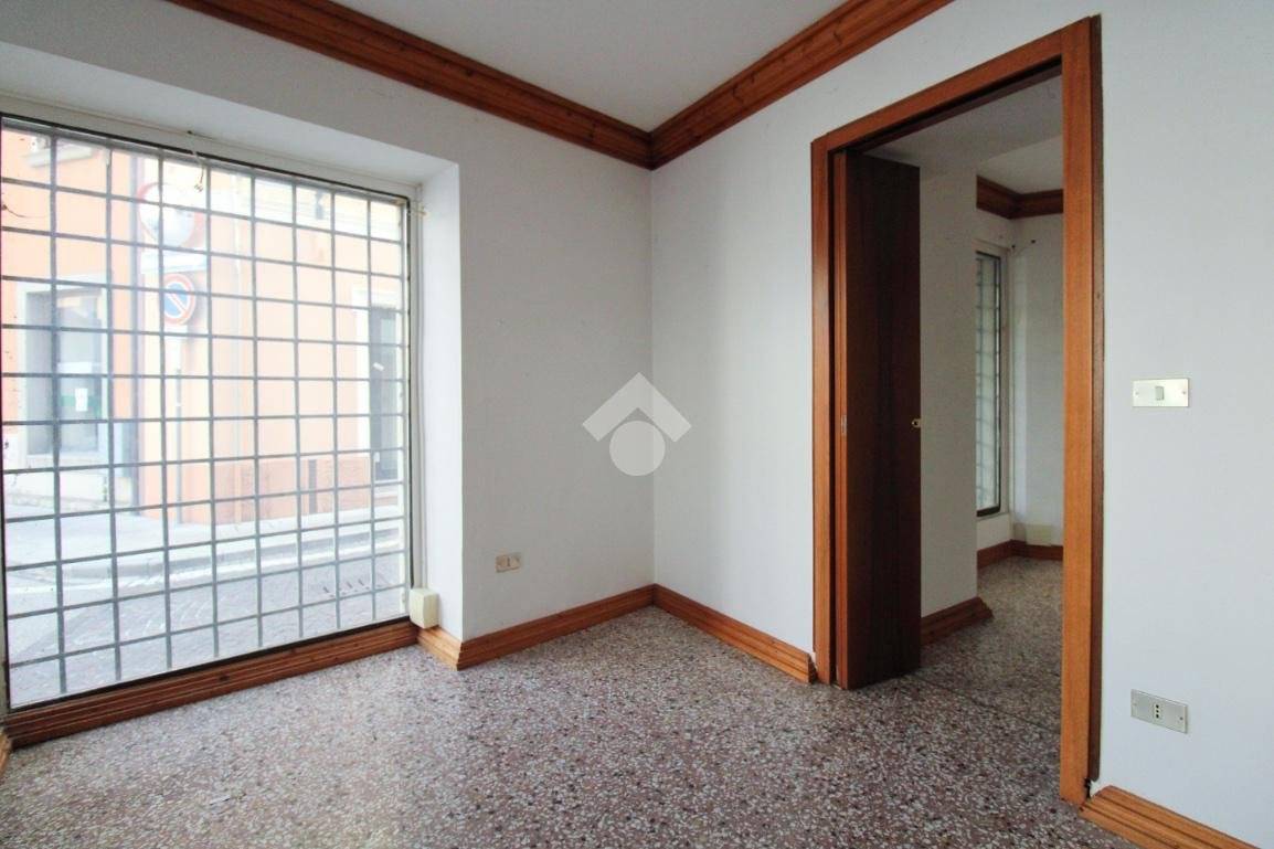 Garage - Box in Vendita