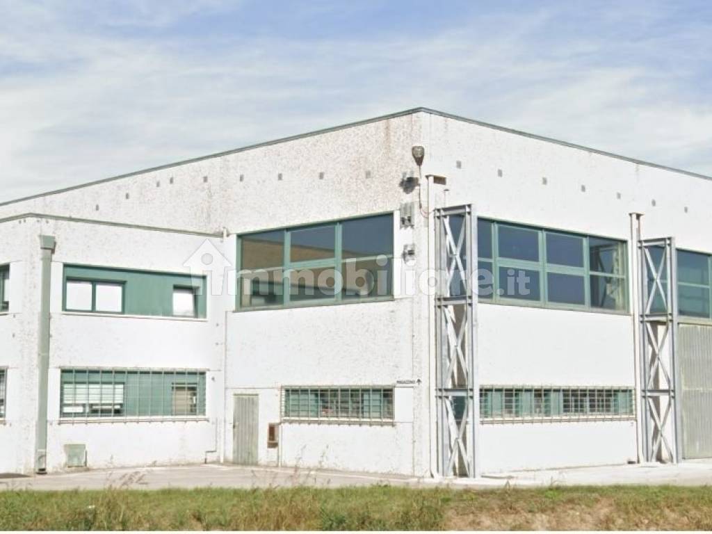 Magazzino - Deposito via Due Abeti 14, Ferrara, Rif. 104998491 ...