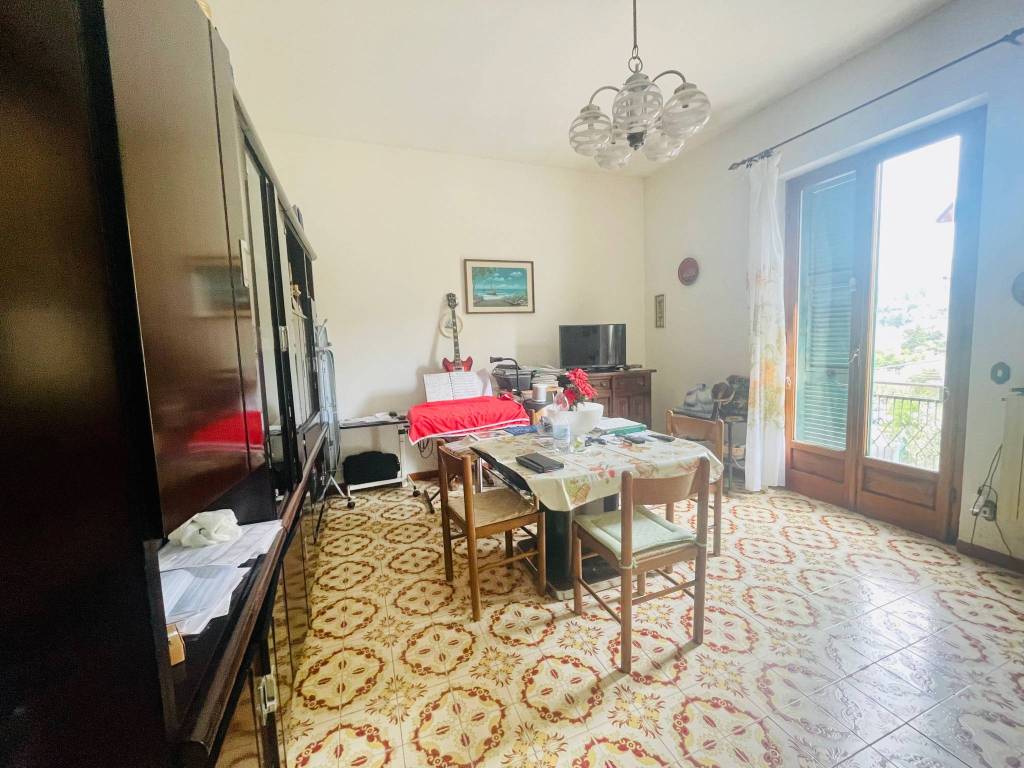 Vendita Villa bifamiliare in via Domenico Carro Lerici. Da ...