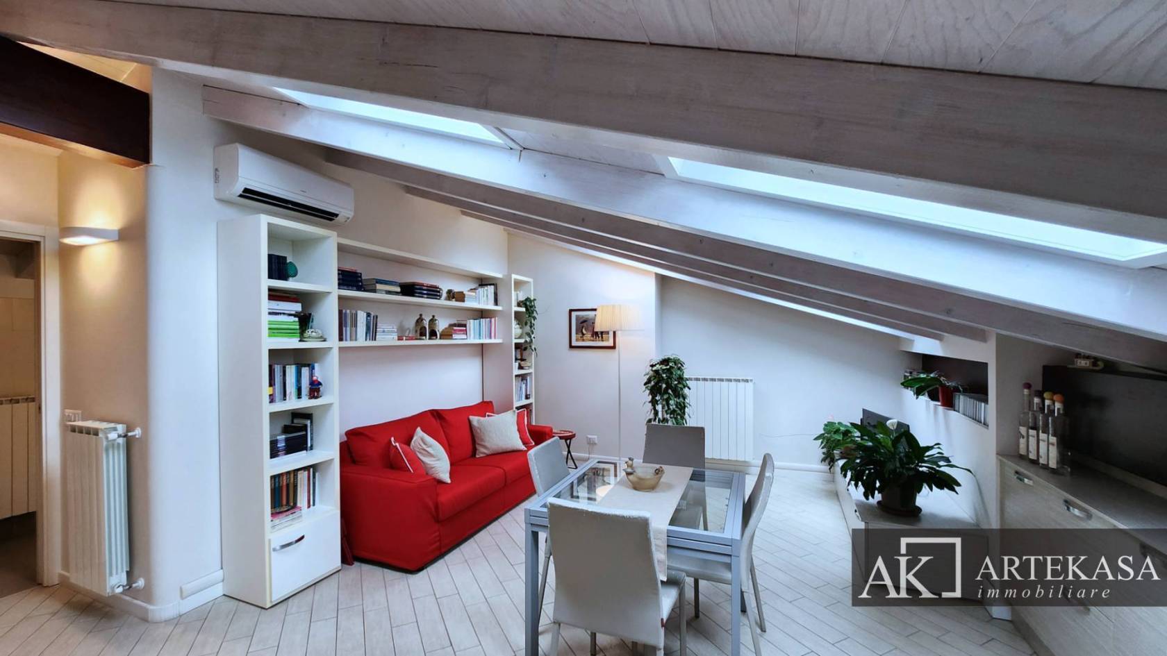 Trilocale via Prina 4, Centro Storico, Novara