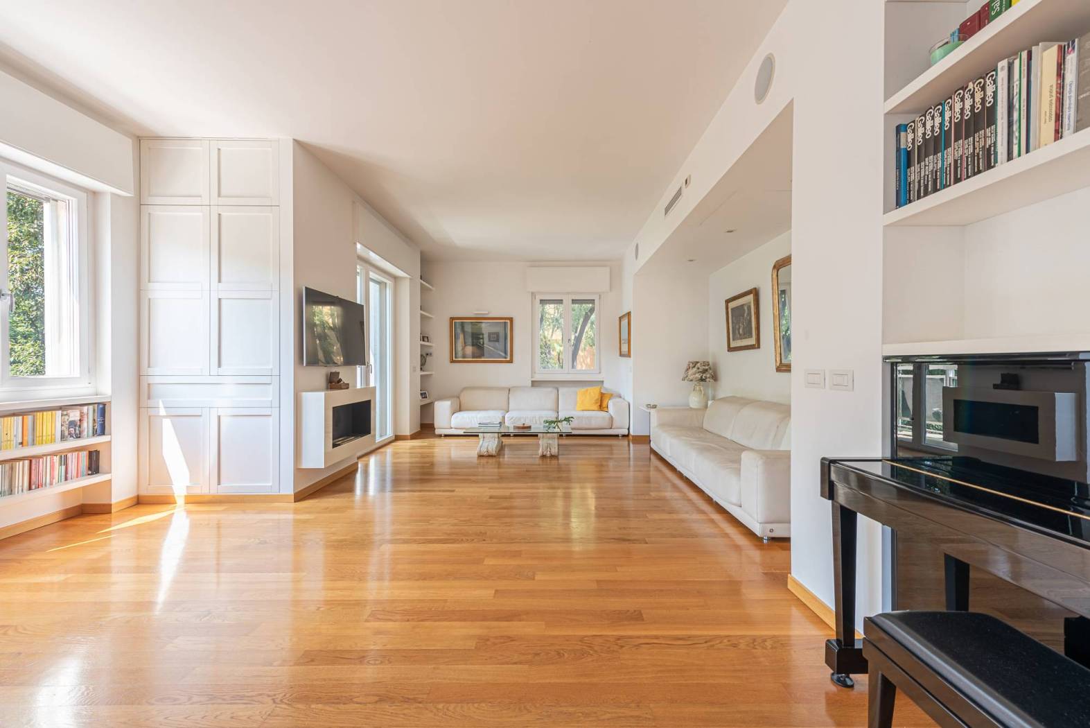 Appartamento via Castel Morrone 2A, Indipendenza, Milano