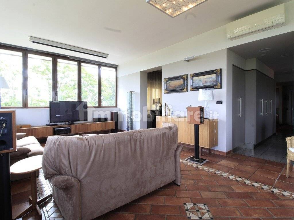 Vendita Attico in via Dante Alighieri 7 Vaprio d'Adda. Ottimo stato ...