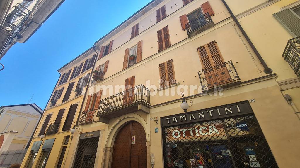 Appartamento corso Italia 35, Centro Storico, Novara