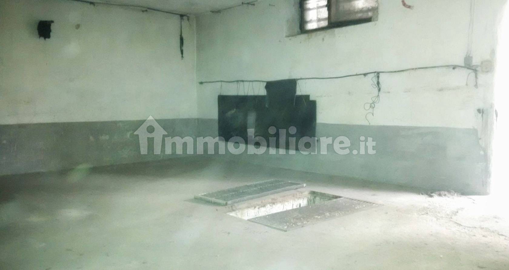 Garage - Box in Vendita