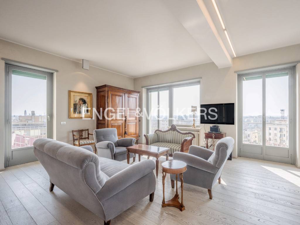 Appartamento via Giuseppe Verdi, Centro Storico, Parma