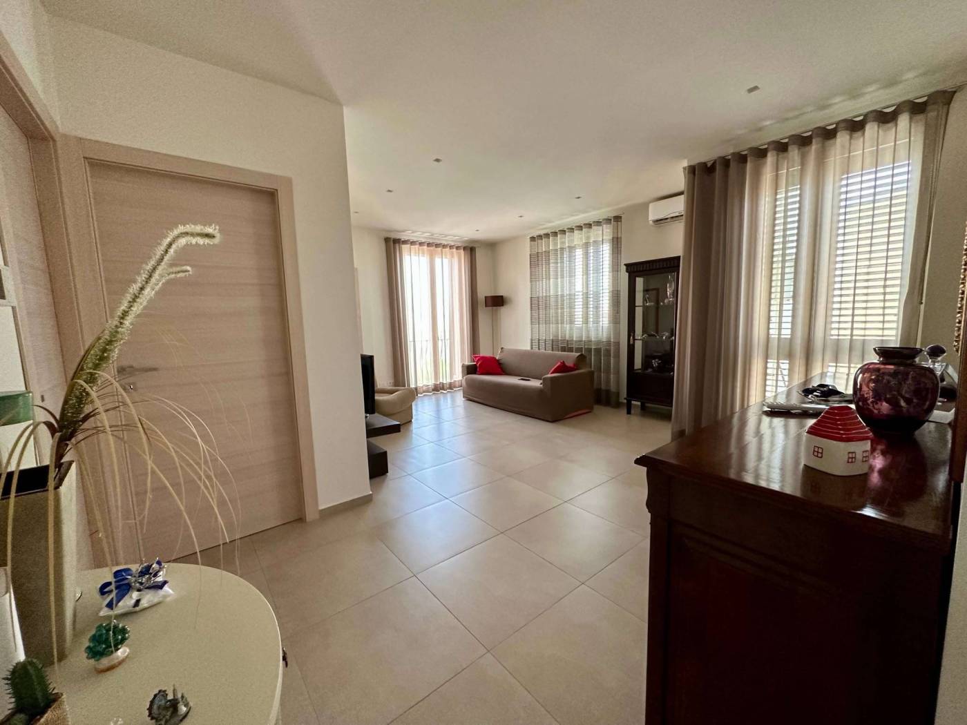 Quadrilocale via Zama 104, San Luigi - Archimede, Ragusa