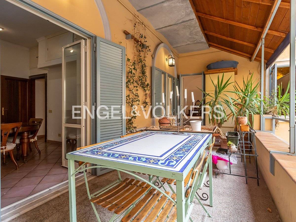 Appartamento via Conte Verde, Esquilino, Roma