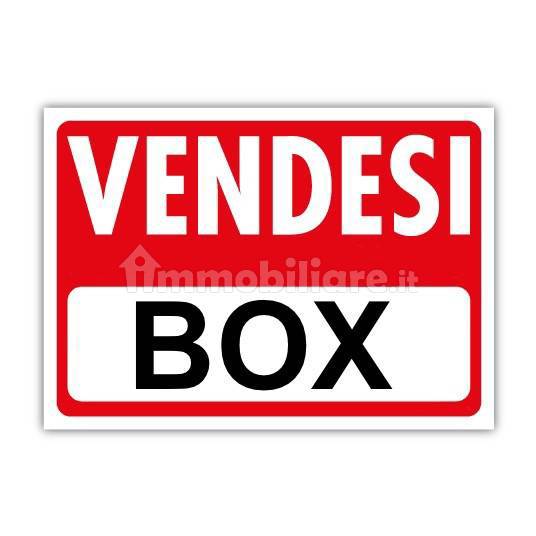 Garage - Box, Magenta, Rif. 105174387 - Immobiliare.it