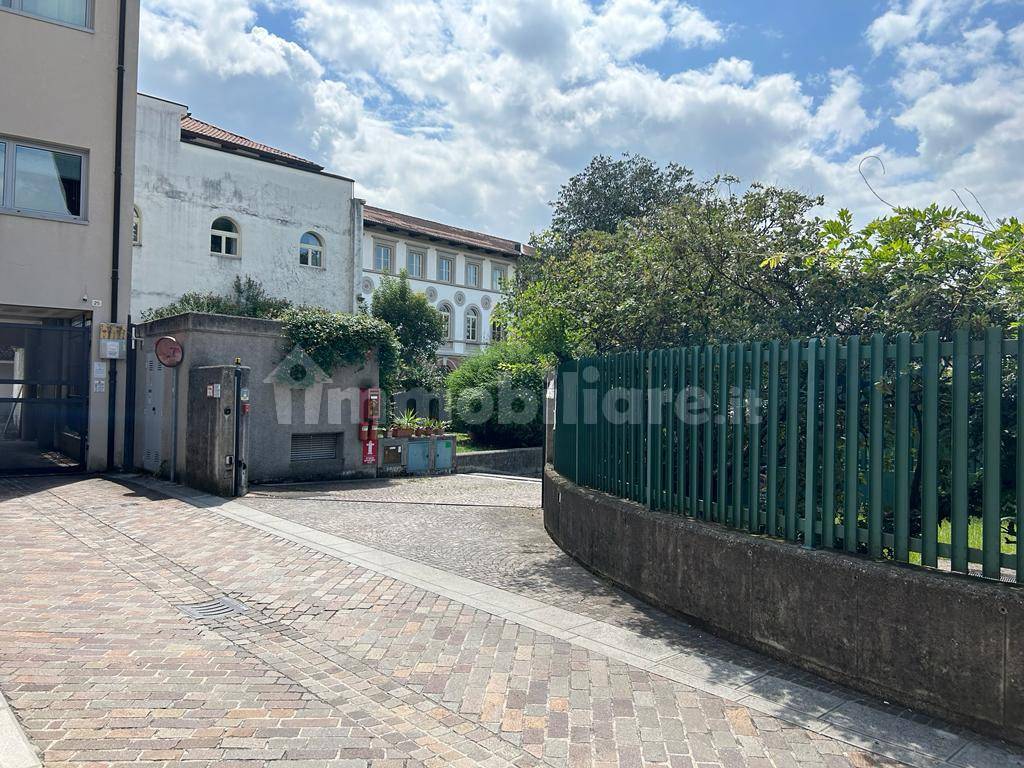 Garage - Box in Vendita