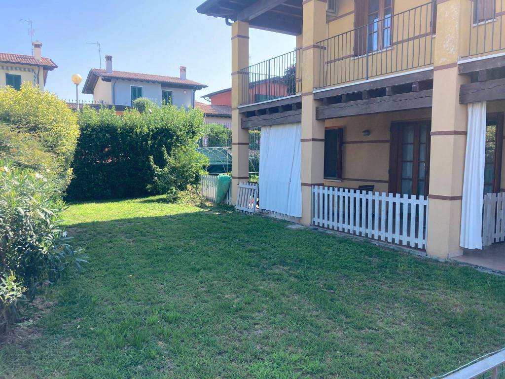 Vendita Villa a schiera in piazza Giuseppe Mazzini Capriano del Colle ...