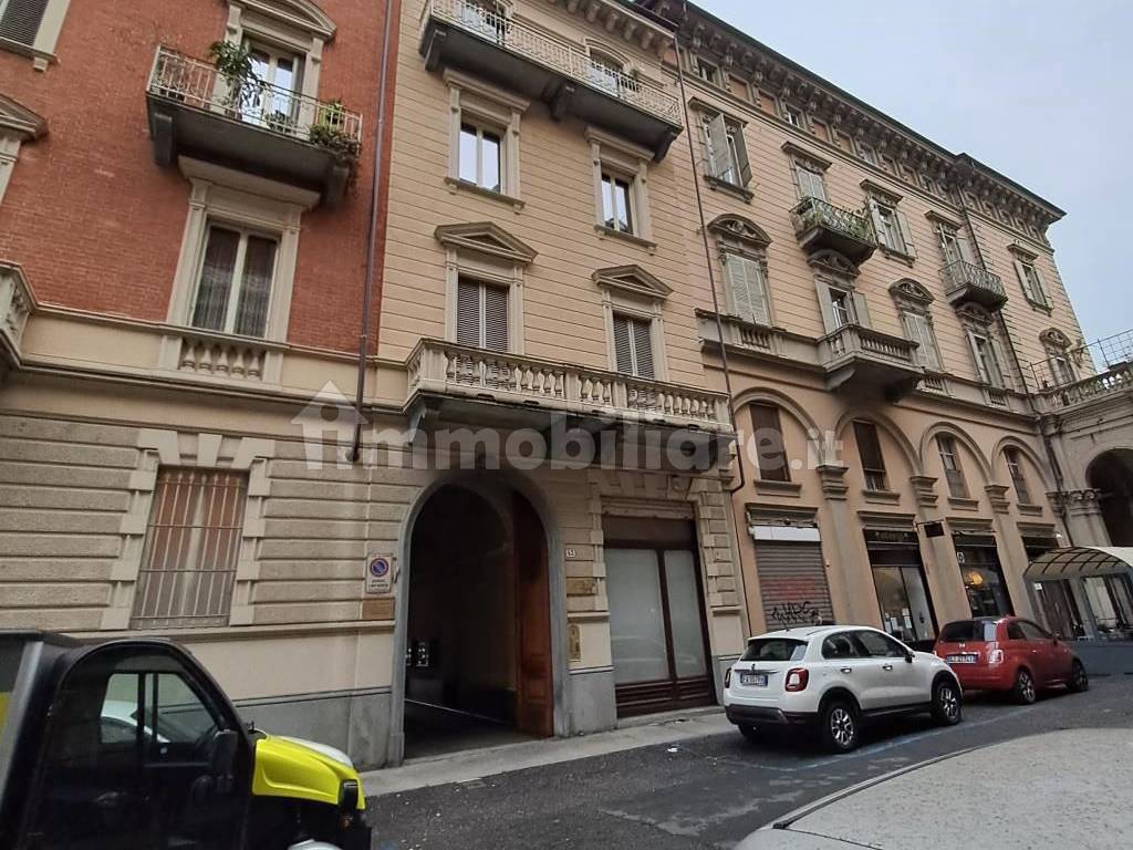 Negozio - Locale commerciale, Torino, Rif. 99717176 - Immobiliare.it