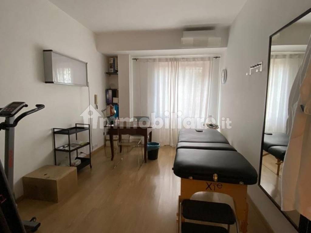 Ufficio - Studio via Simone Martini, Roma, Rif. 105214871 - Immobiliare.it