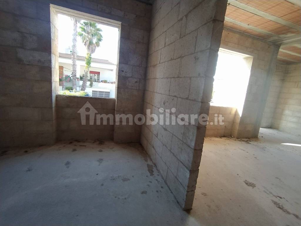 Vendita Rustico in via Andrea Costa Racale. Da ristrutturare, posto ...