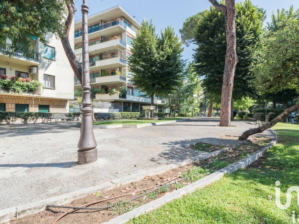 Ufficio - Studio largo Messico, Roma, Rif. 105244113 - Immobiliare.it