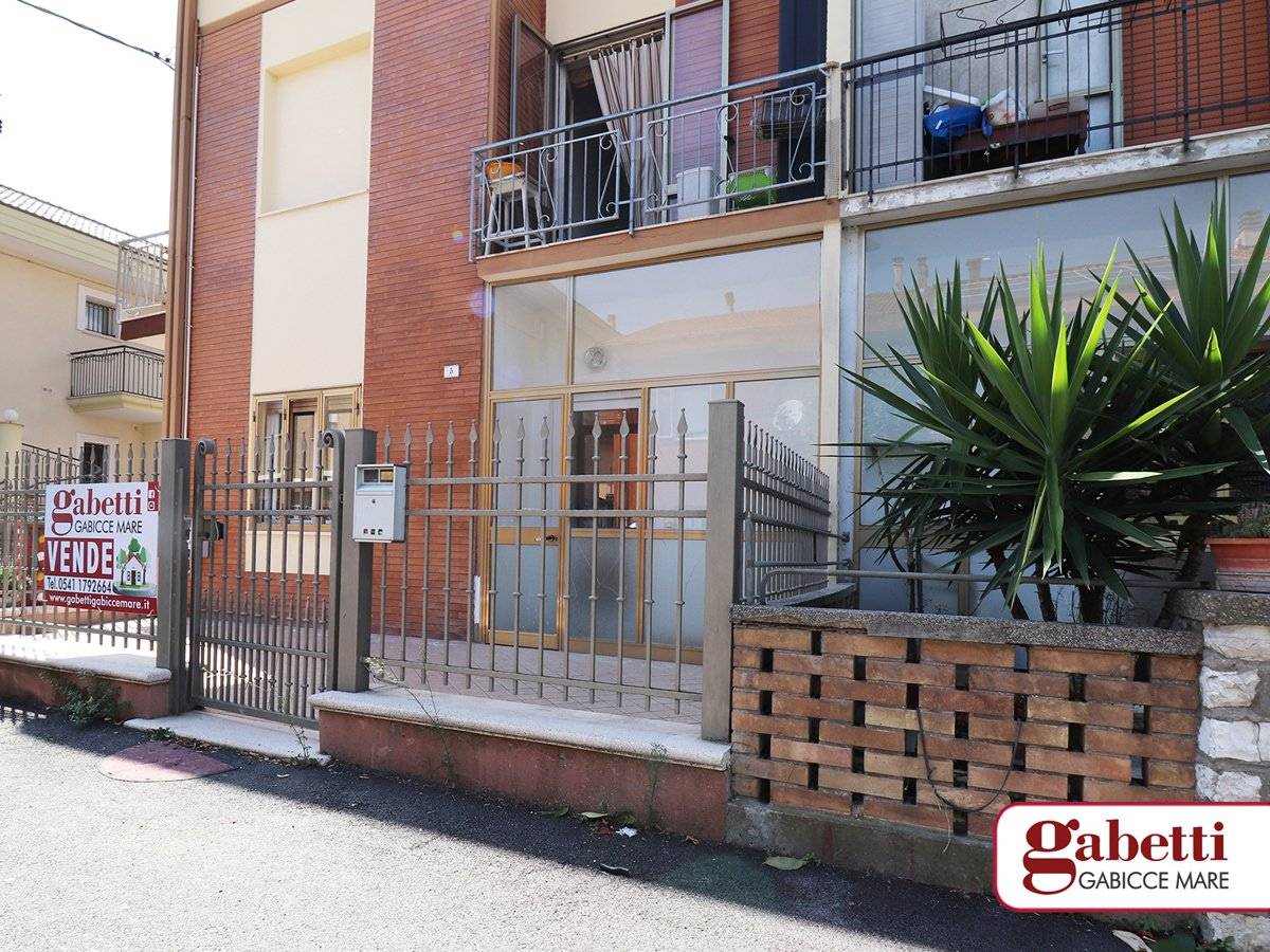 Quadrilocale buono stato, piano terra, Centro, Gabicce Mare