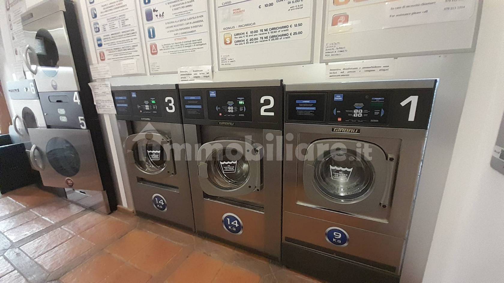 Lavanderia - Tintoria in Vendita