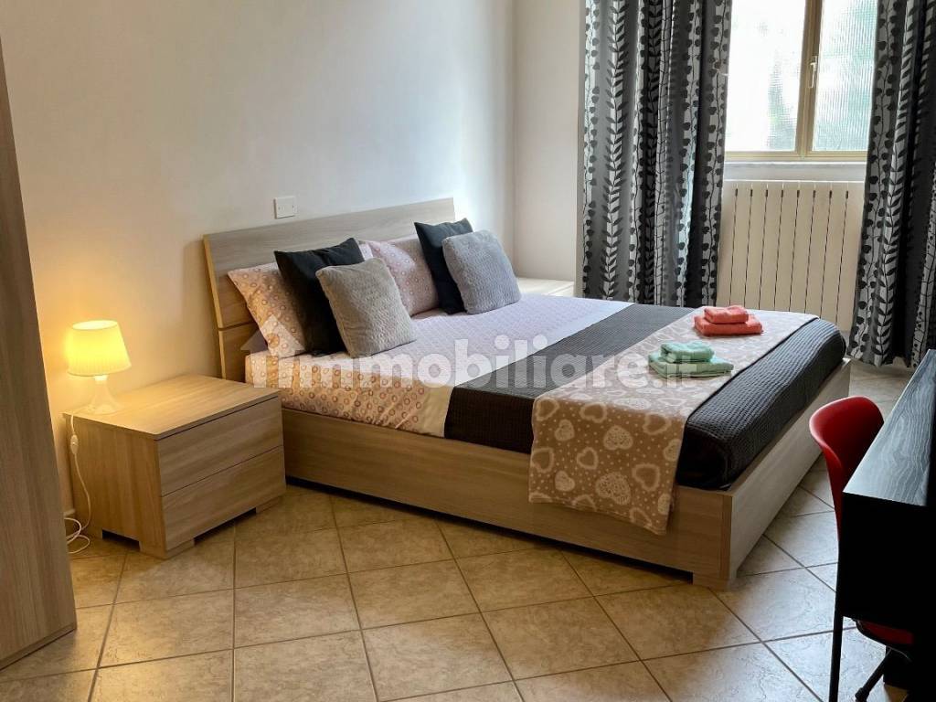 Stanza singola in affitto, affittasi camera singola viale di Torre ...