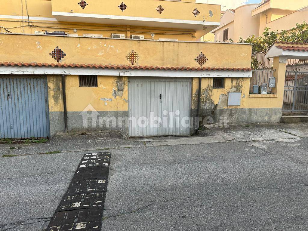 Garage - Box in Vendita