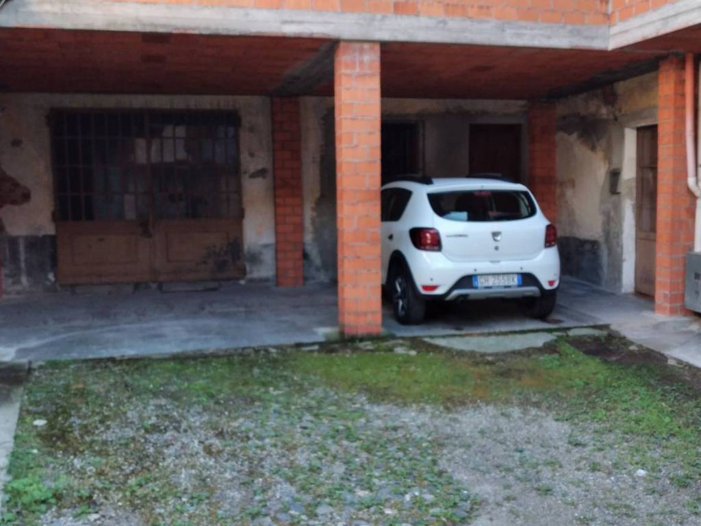 Vendita Villa a schiera in via Roma 19 Lessona. Buono stato, posto auto ...
