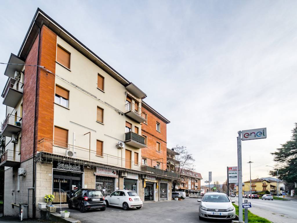 Vendita Appartamento Sasso Marconi. Trilocale in via Porrettana 395. Da ...