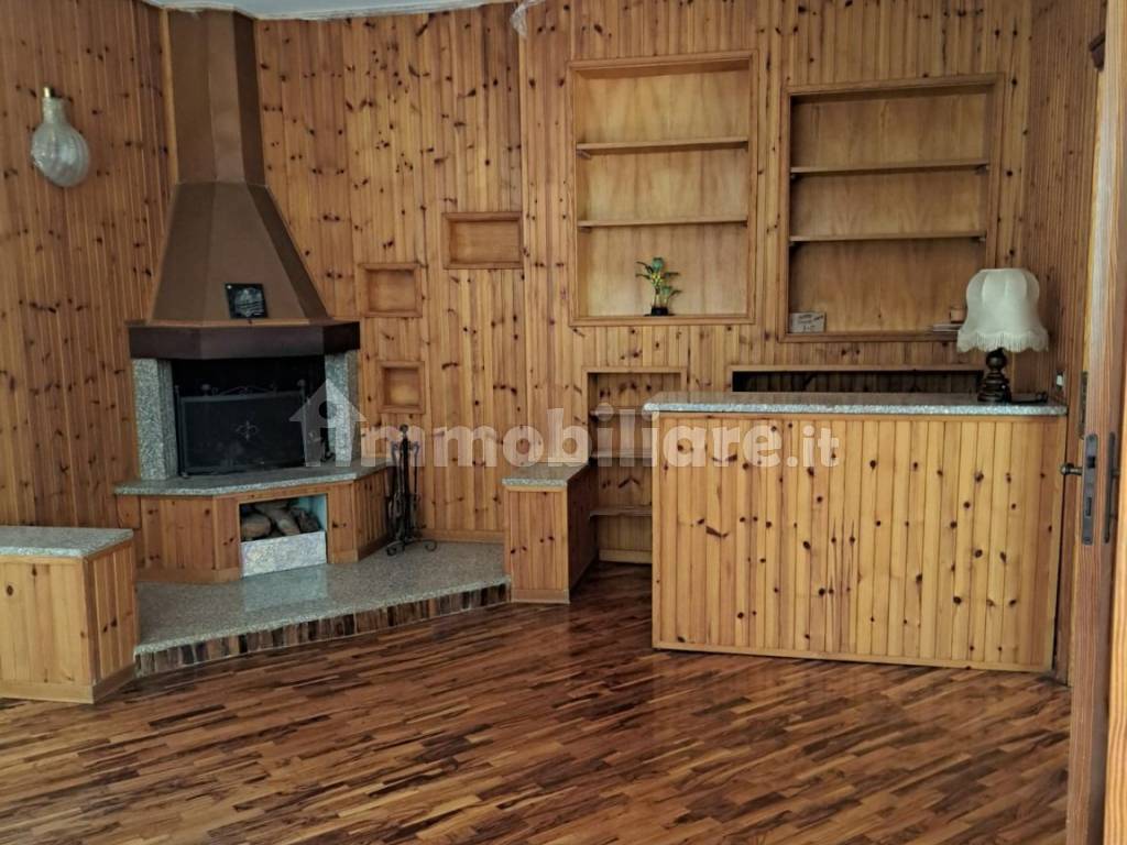 Vendita Appartamento in via Galeazza. Modena. Da ristrutturare, primo ...