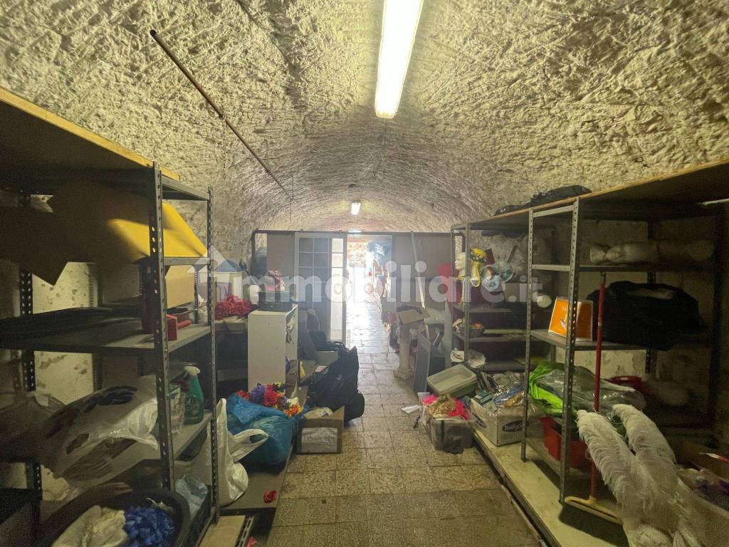 Locale commerciale via di Monte Testaccio 52, Roma, Rif. 105431333 ...