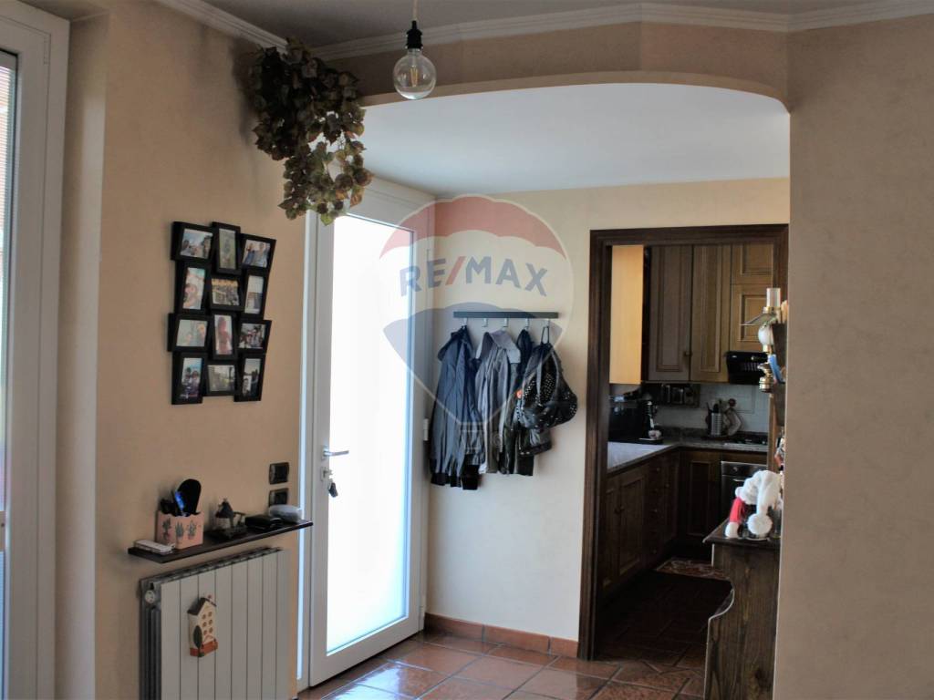 Vendita Villa a schiera in via Leonardo da Vinci 209 Samarate. Ottimo ...