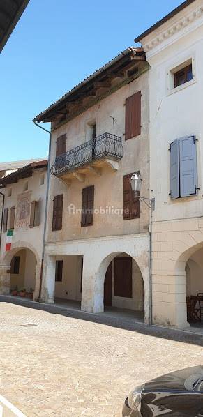 Vendita Villa a schiera Valvasone Arzene. Da ristrutturare, con ...