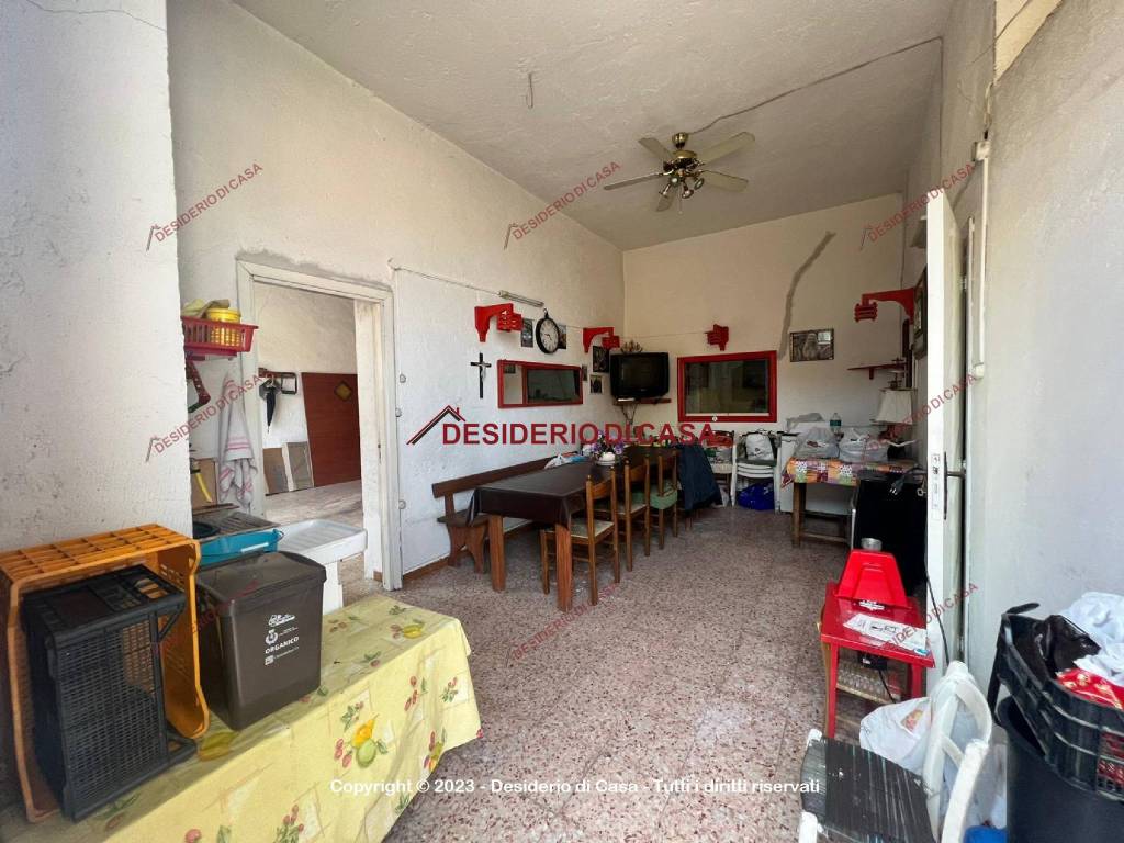 Magazzino - Deposito via Pietra San Marco 32, Cassano all'Ionio, Rif ...