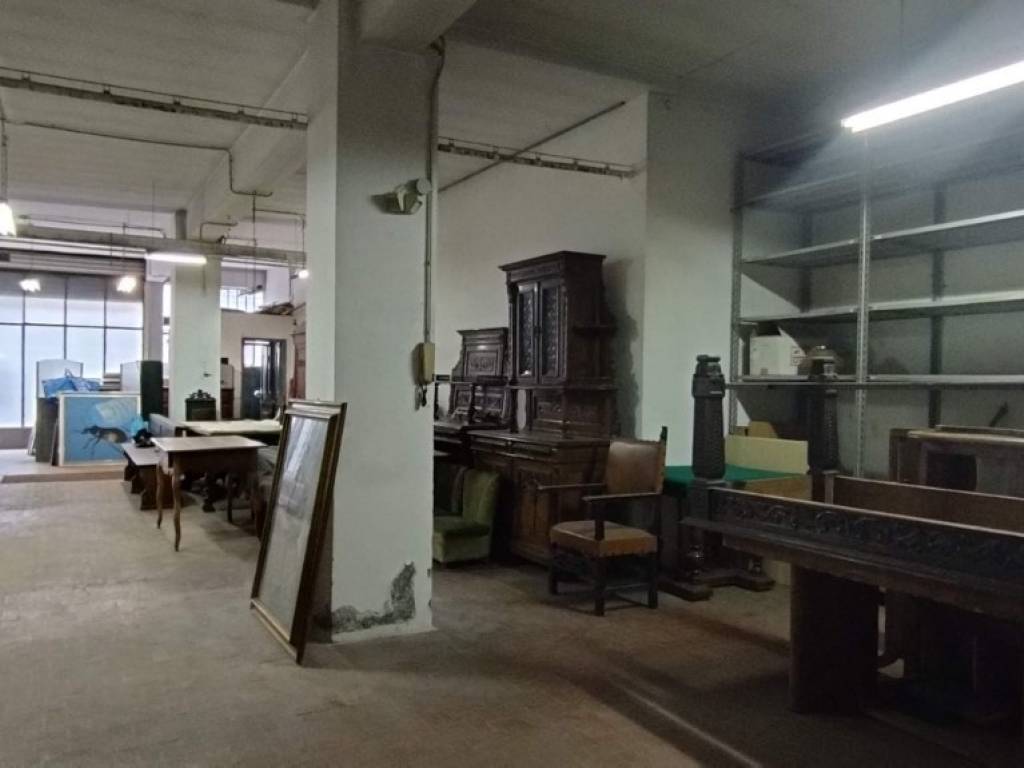 Magazzino - Deposito Galleria Cosimo Fanzago, Bergamo, Rif. 105626037 ...