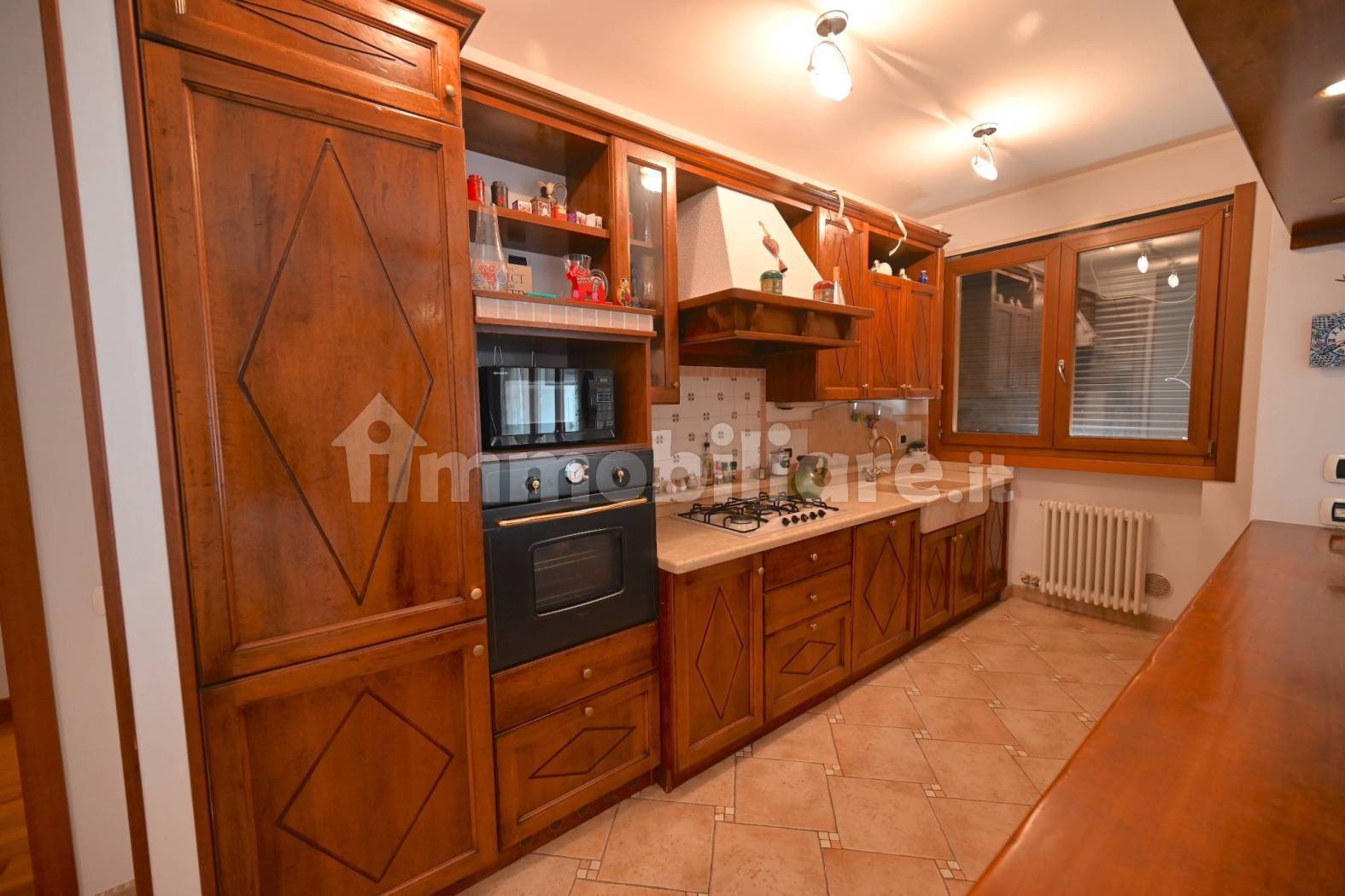 Quadrilocale Strada Siora Andriana del Vescovo, Stadio Omobono Tenni, Treviso