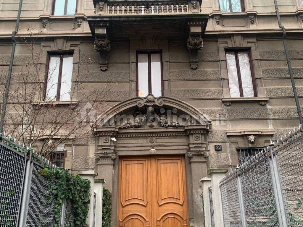 Palazzo - Edificio viale Bianca Maria 22, Milano, Rif. 105644719 ...