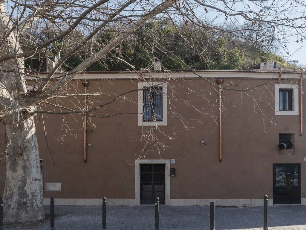 Locale commerciale via di Monte Testaccio 35A, Roma, Rif. 105645021 ...