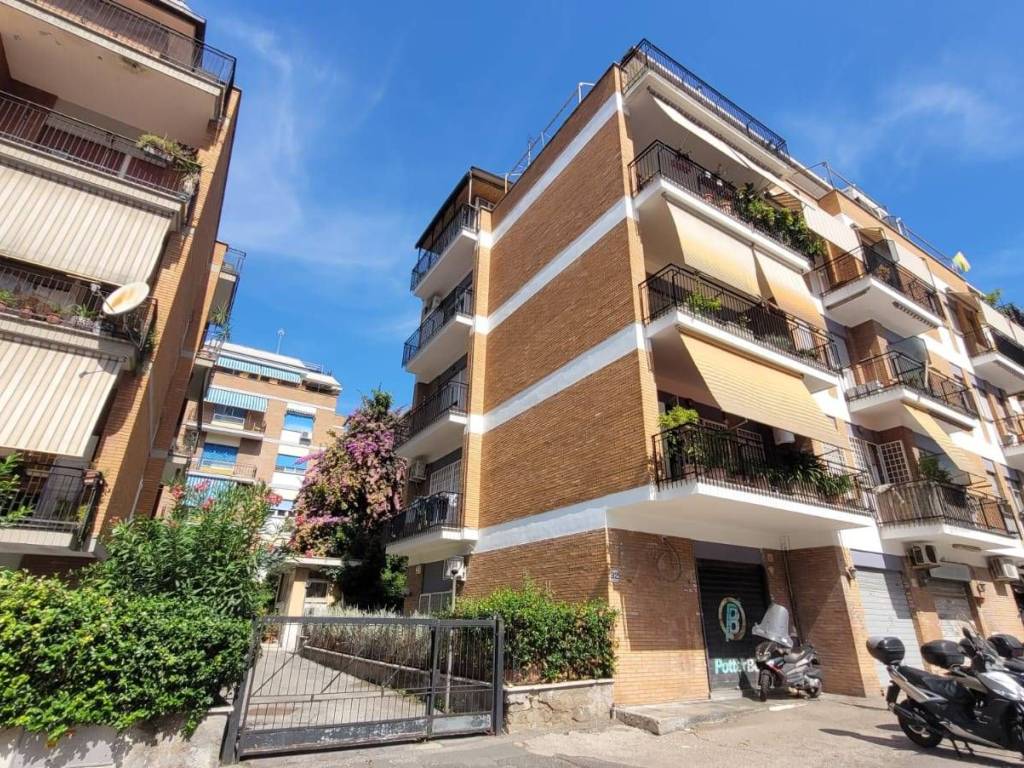 Stanza singola in affitto, affittasi camera singola via del Forte ...