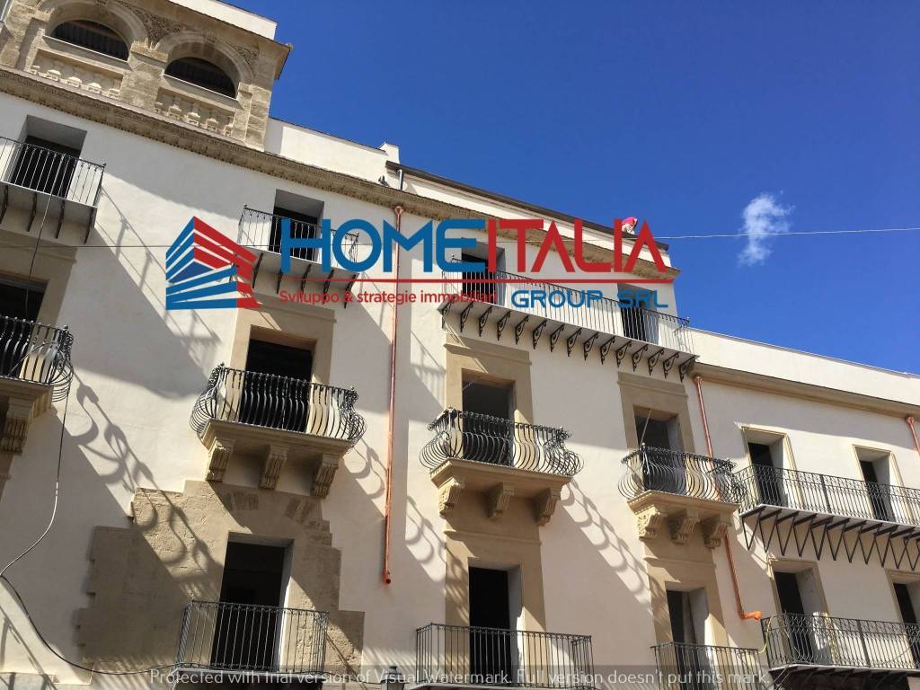 Palazzo - Edificio 3 piani, ottimo stato, Palermo, Rif. 105697863 ...