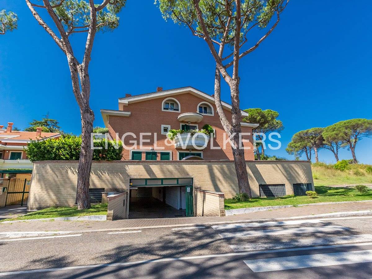 Trilocale vicolo di Quarto Peperino, Grottarossa - Saxa Rubra, Roma