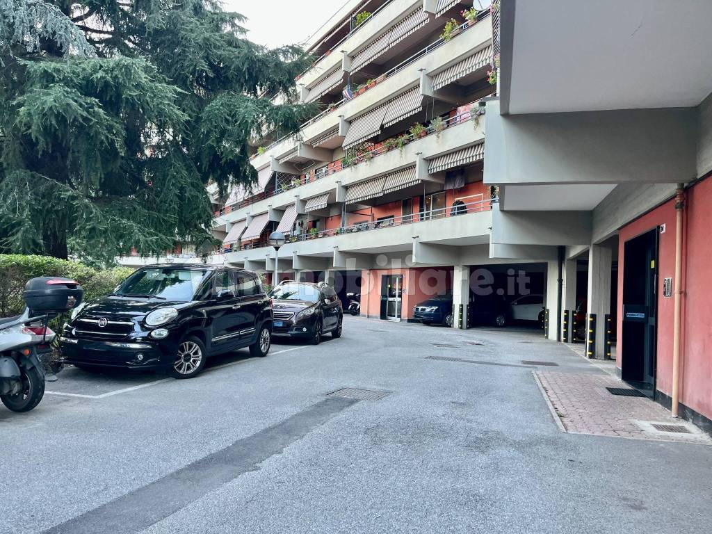 Vendita Appartamento Genova. Quadrilocale in via Mario Sordi 26. Buono ...