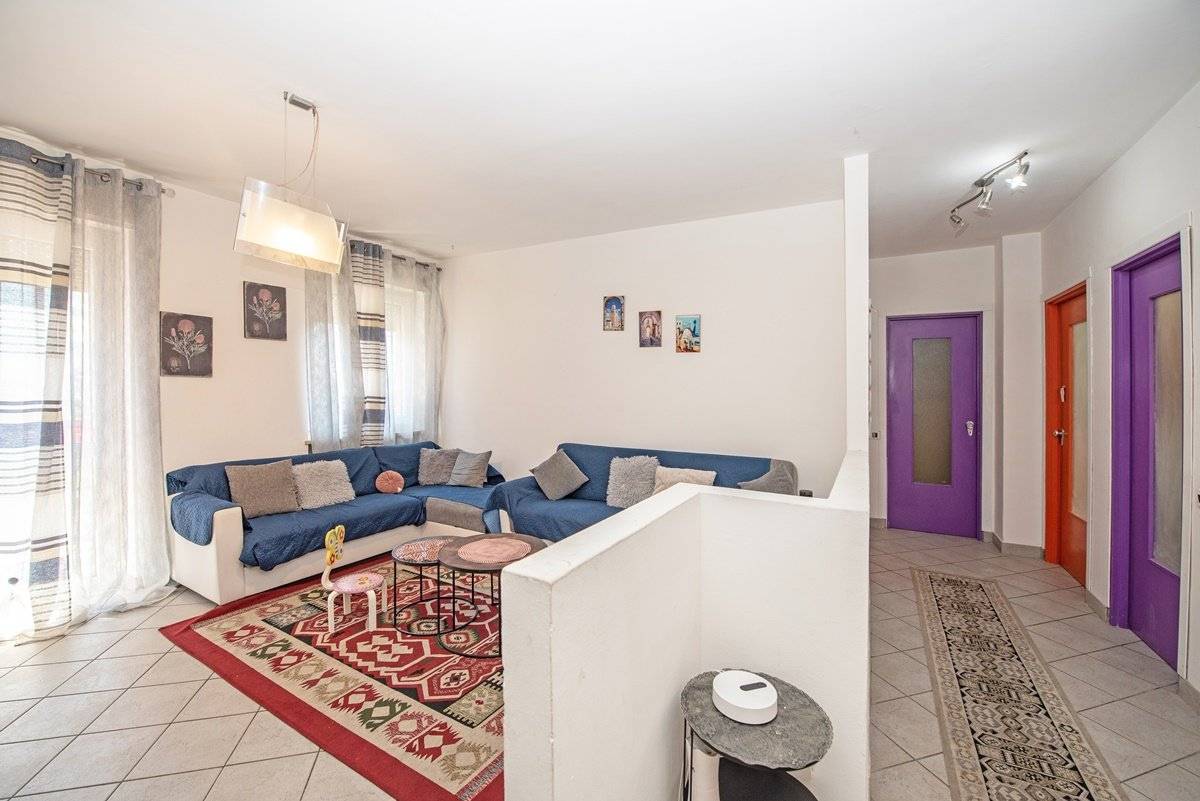 Quadrilocale via Chavanne, Centro, Aosta