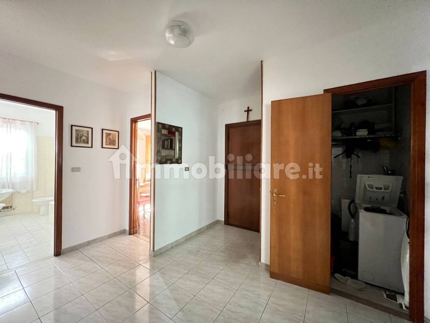 Quadrilocale via Monte Grivola 22, Centro, Aosta