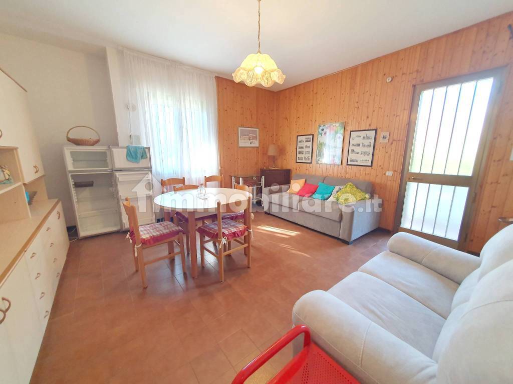 Vendita Appartamento Caorle. Trilocale in via del Quadrante 35. Buono ...