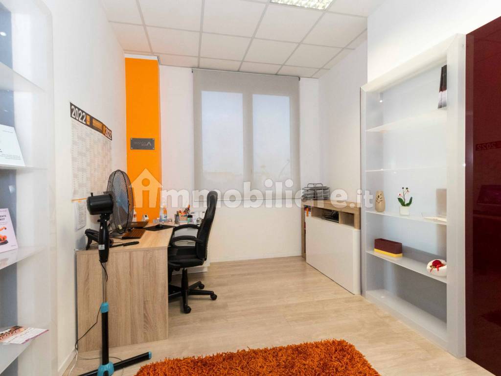 Ufficio - Studio via Ala di Stura 67, Torino, Rif. 105862041 ...