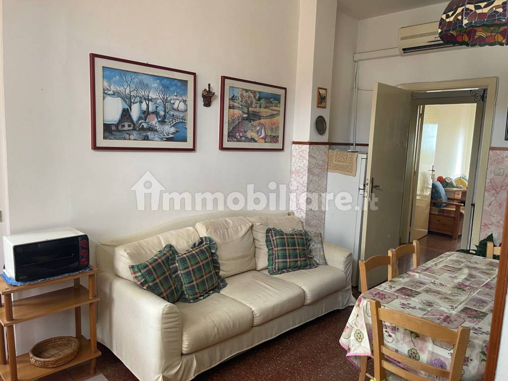 Stanza singola in affitto, affittasi camera singola Mater Domini ...