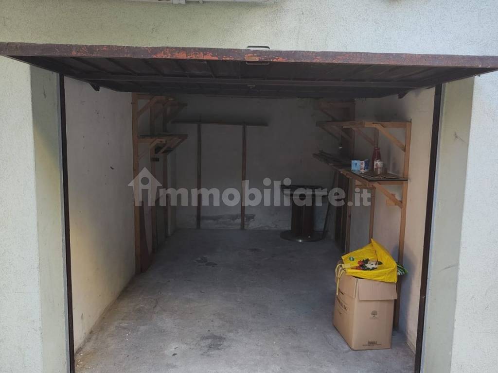 Garage - Box via Pietro Balan, Padova, Rif. 105959377 - Immobiliare.it