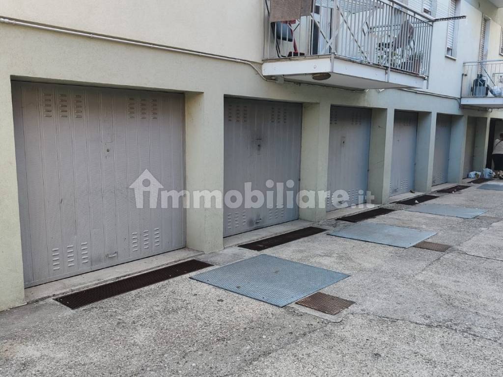 Garage - Box via Pietro Balan, Padova, Rif. 105959377 - Immobiliare.it
