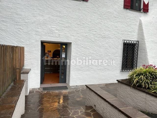 Negozio di mobili e arredamento via Roma 4866, Merano, Rif. 105962841 ...