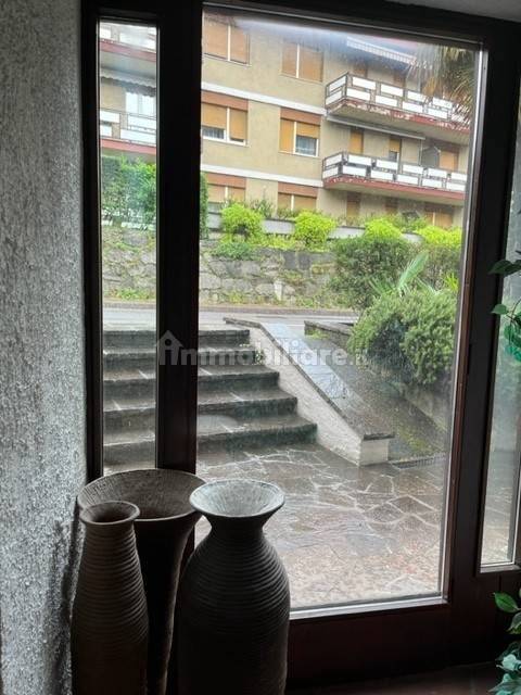 Negozio di mobili e arredamento via Roma 4866, Merano, Rif. 105962841 ...