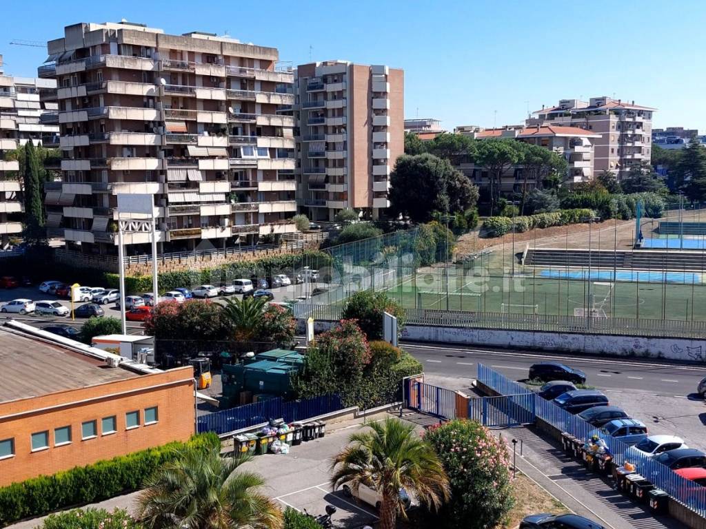 Vendita Appartamento Roma. Trilocale in via Fiume Giallo. Ottimo stato ...